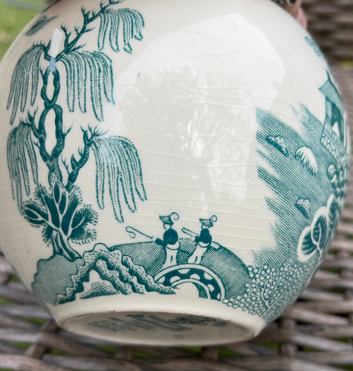 Offering one of the largest collections of vintage and antique English ...