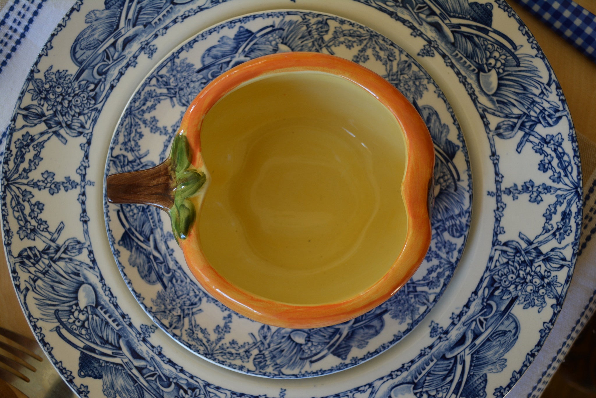 Pumpkin Shaped Autumn Fall Soup Salad Dessert or Candy Bowl