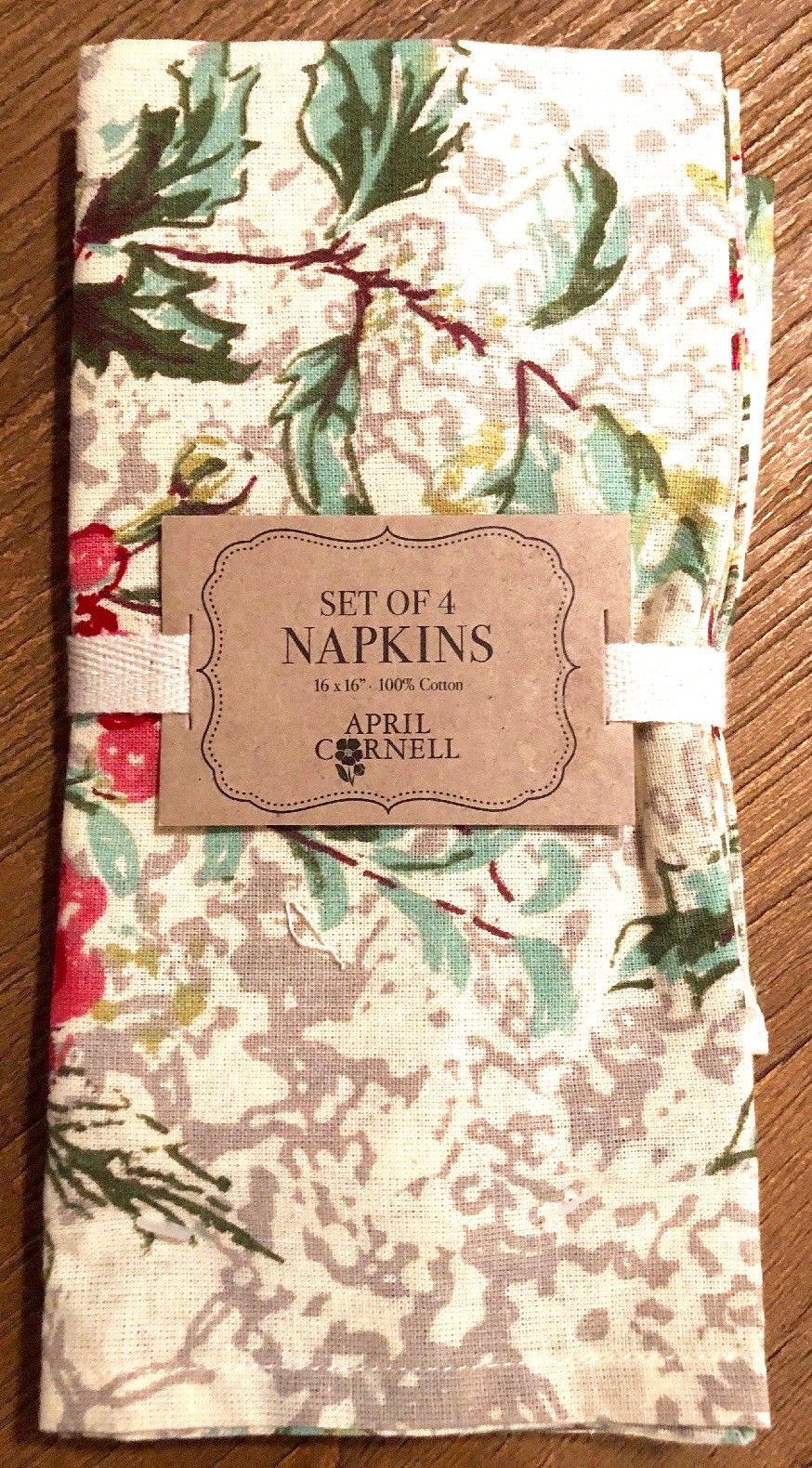 Set of 4 New April Cornell Chickadee Merry Victorian Roses Cloth Napki
